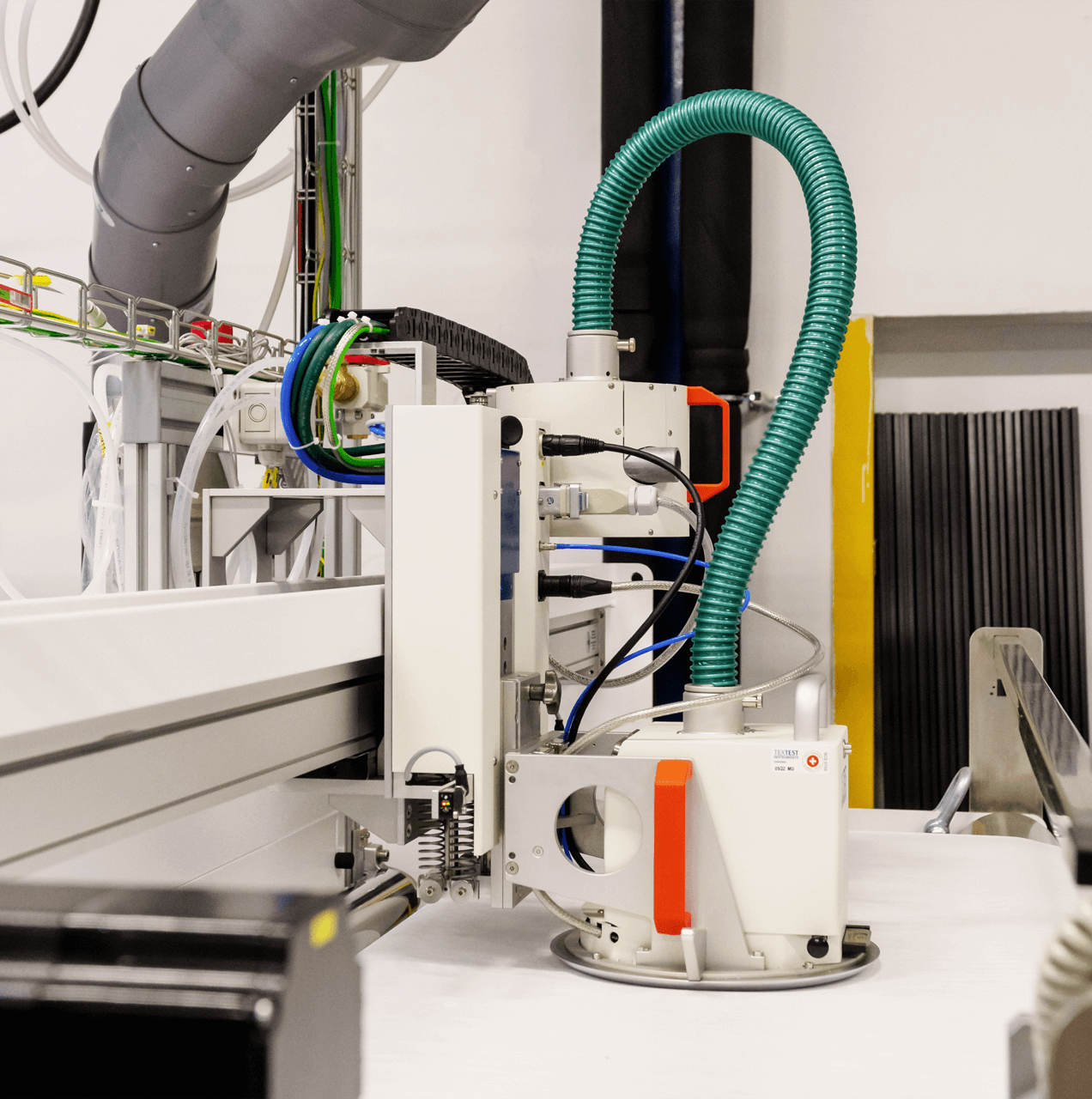 The versatile and proven LINEA line. | Elmarco